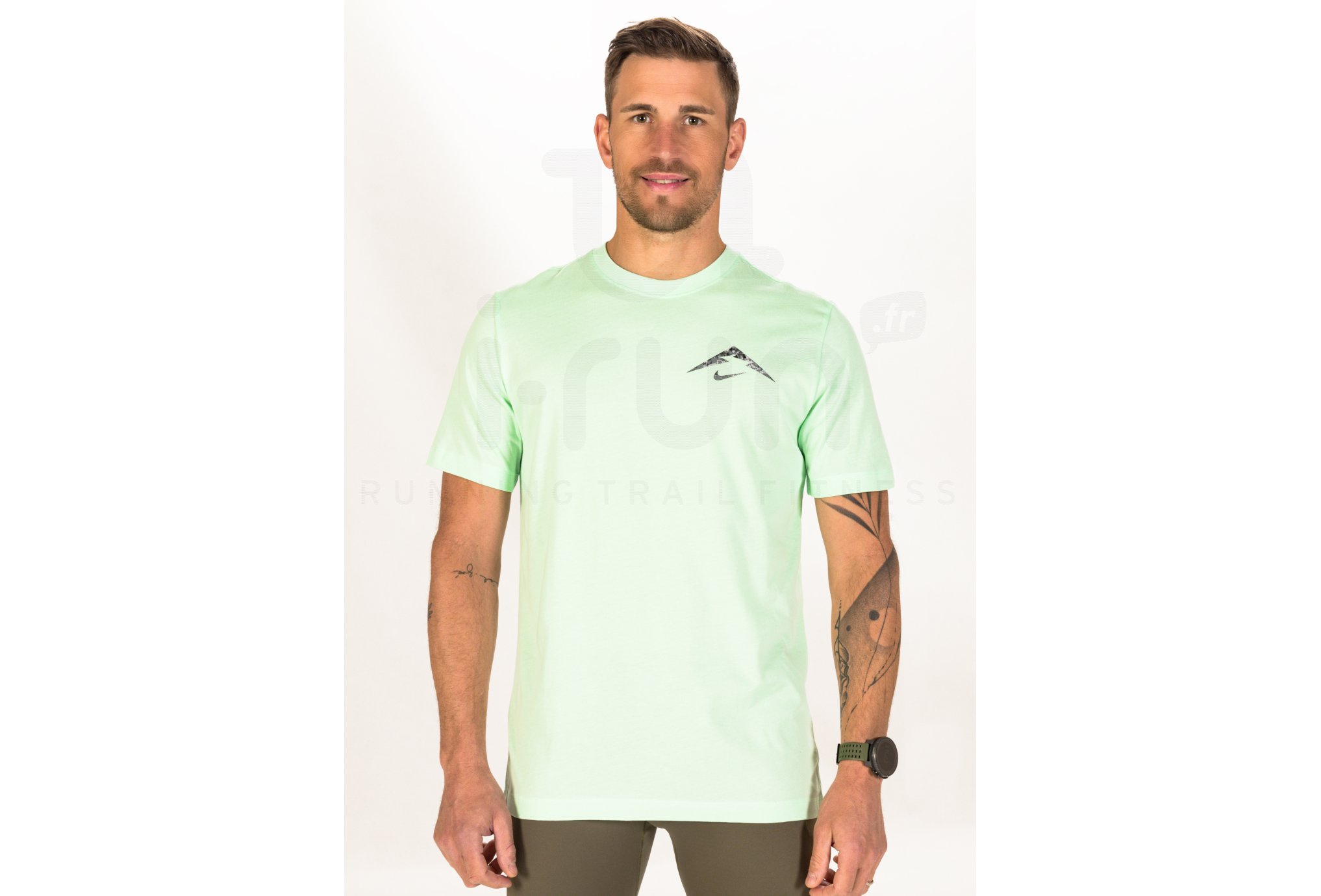 Nike Trail outdoor Essential M special offer | Men Clothing T-Shirts Nike